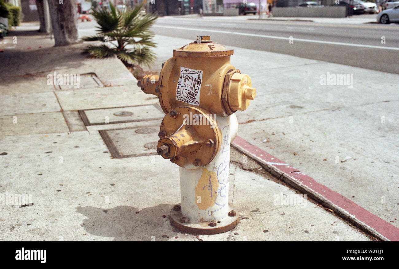Fire hydrant los angeles hi-res stock photography and images - Alamy