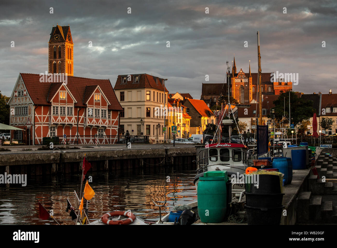 Wismar germany old town hi-res stock photography and images - Alamy