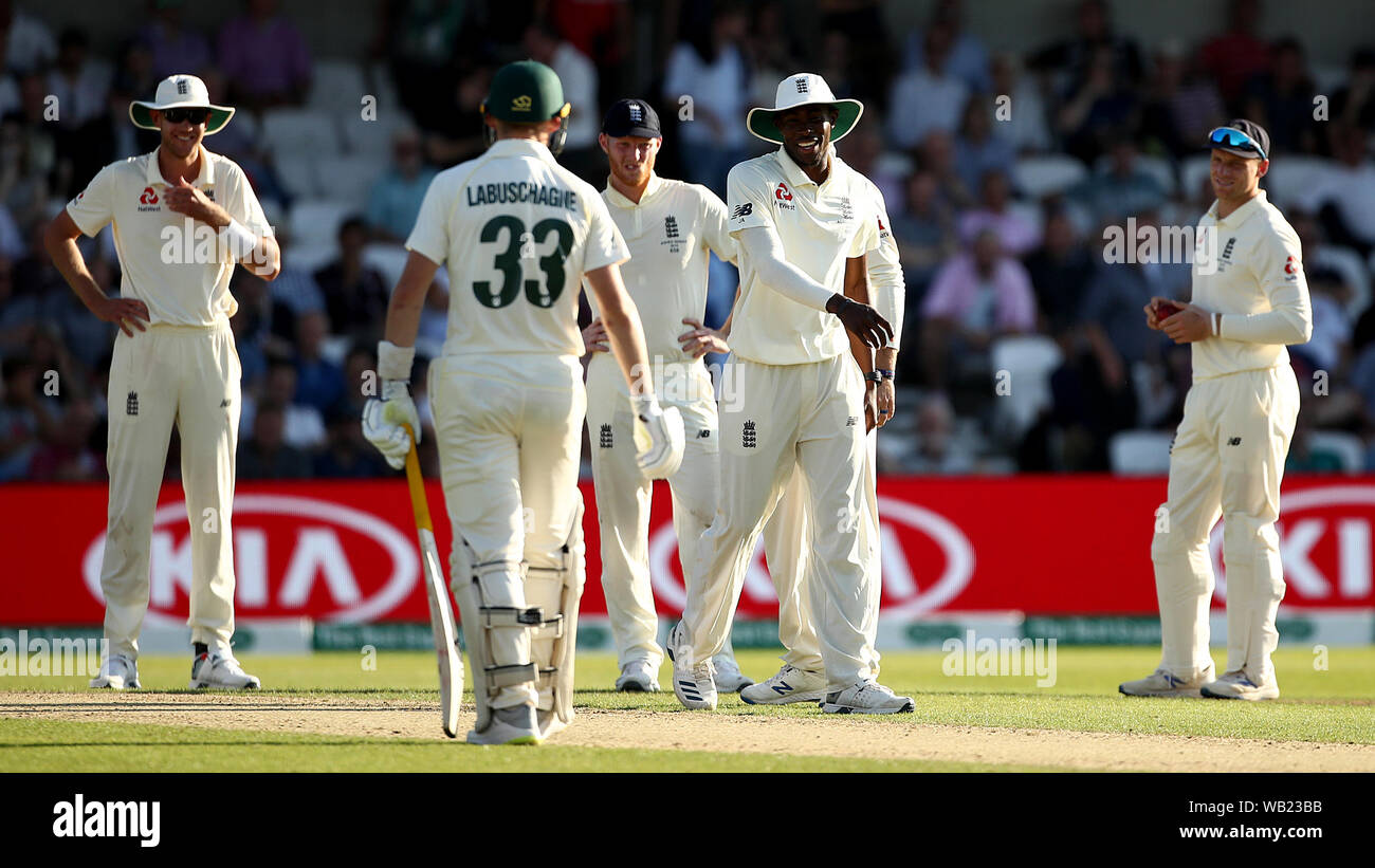 Jofra archer injured hi-res stock photography and images - Alamy Jofra archer injured hi-res stock photography and images - Alamy