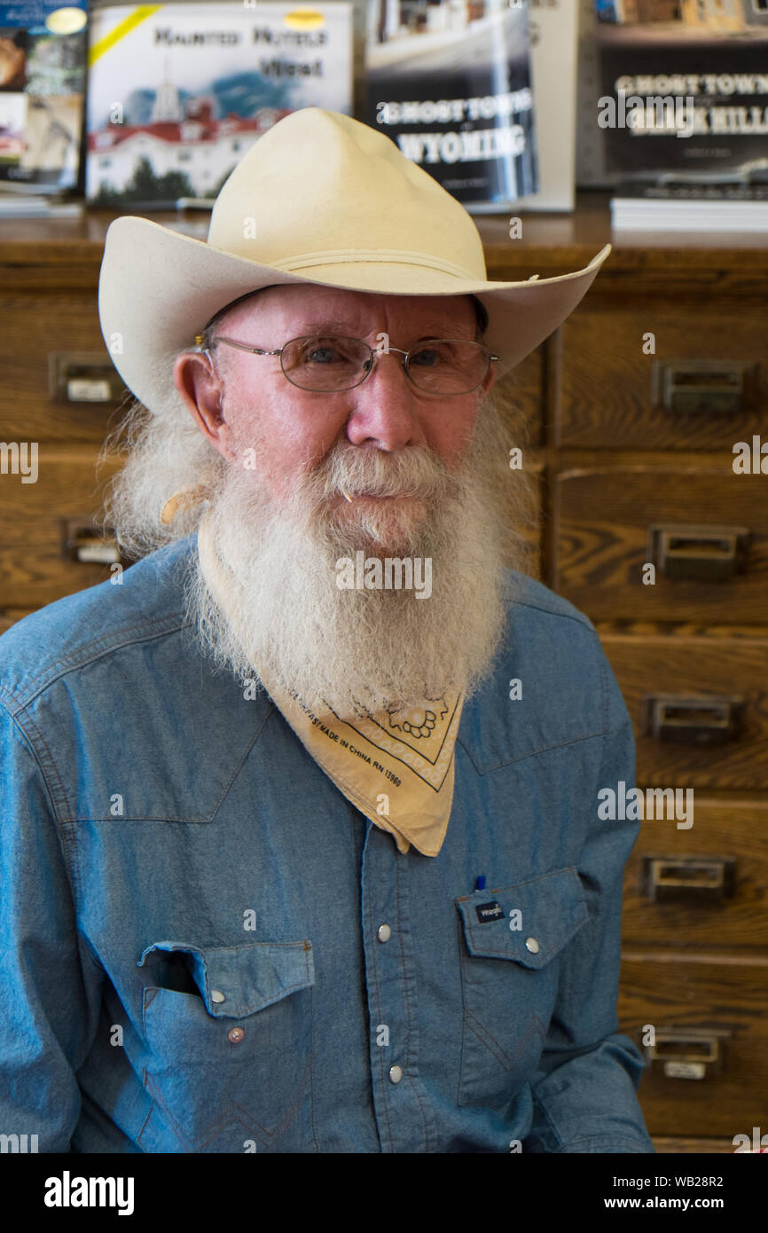 Country and western man stetson hi-res stock photography and images - Alamy