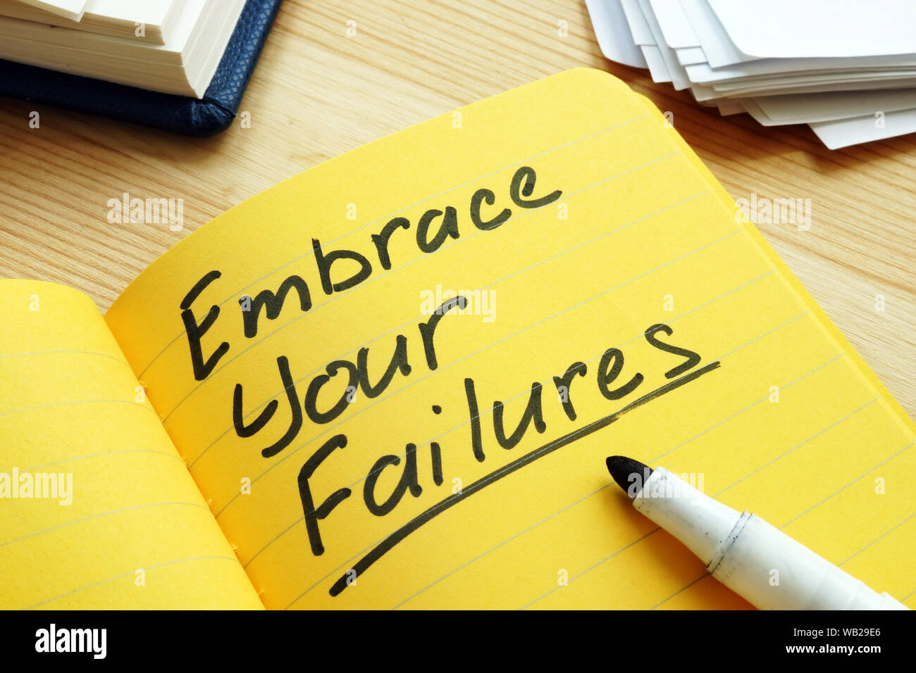 Management failures hi-res stock photography and images - Alamy