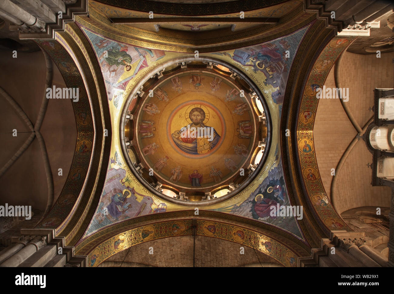 Church of the Holy Sepulchre (Church of the Resurrection) in Jerusalem ...