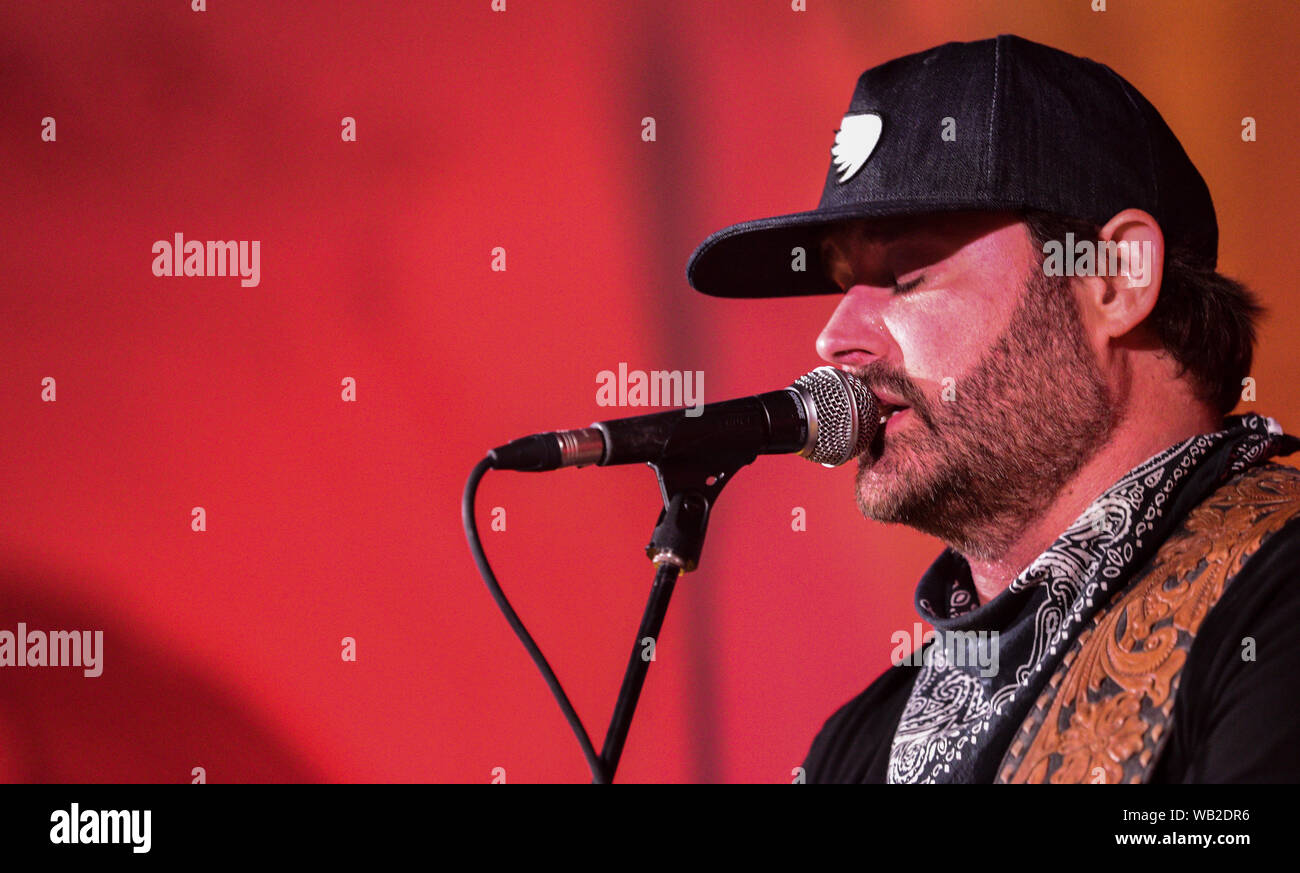 Randy houser hi-res stock photography and images - Alamy