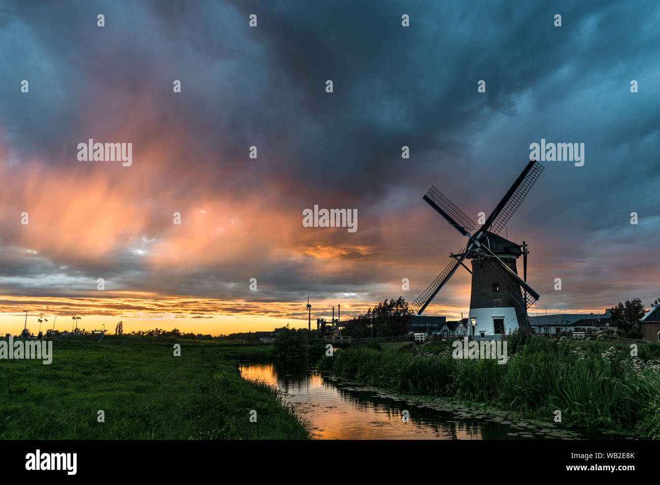 Gouda netherlands windmill hi-res stock photography and images - Alamy