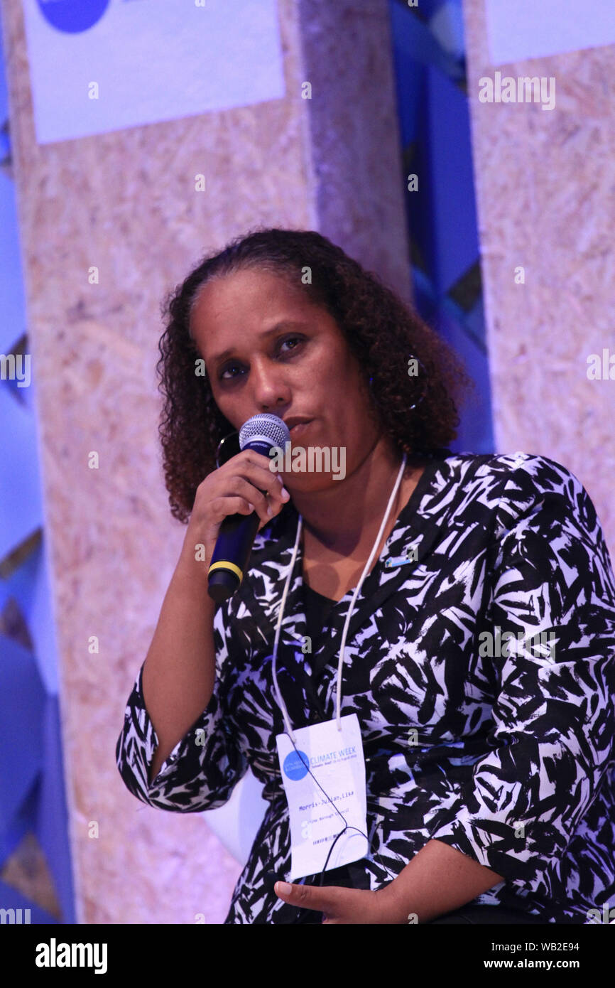 Lisa morris hi-res stock photography and images - Alamy