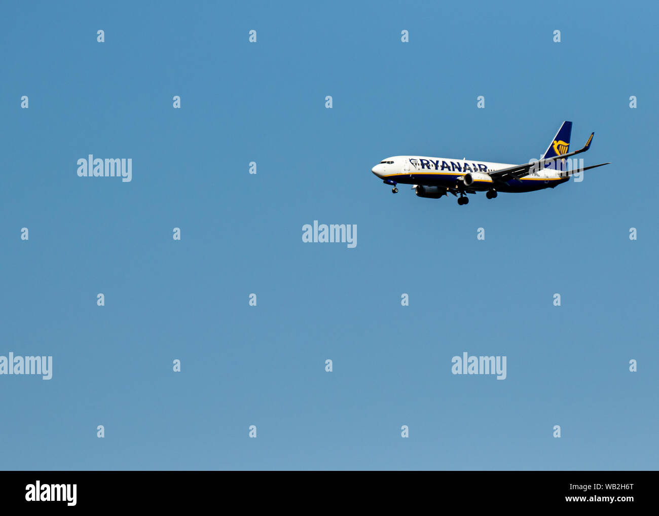 Airoplane hi-res stock photography and images - Alamy