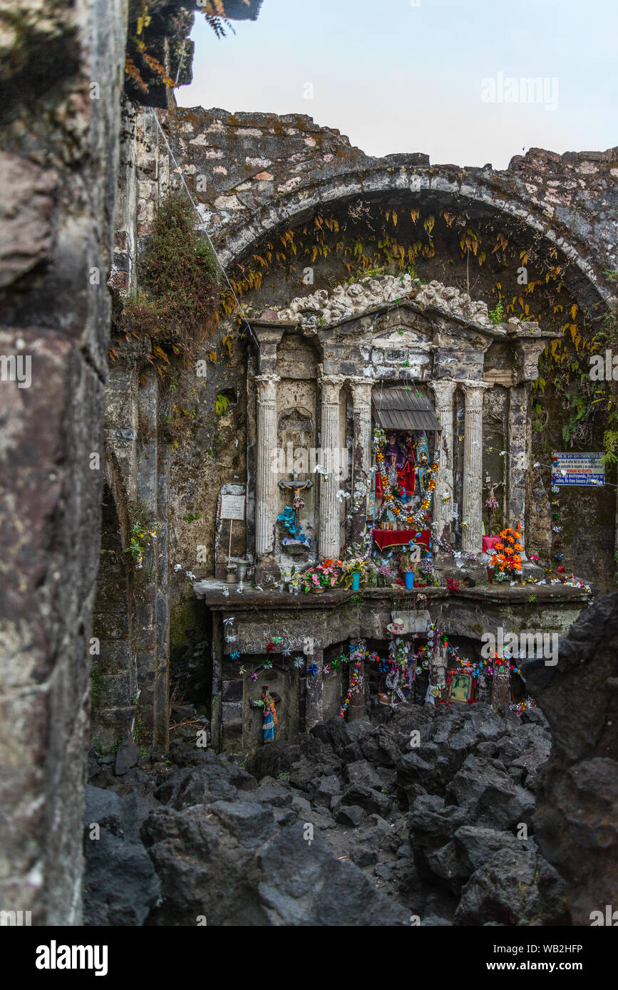 Town destroyed by Paricutin volcano Stock Photo - Alamy