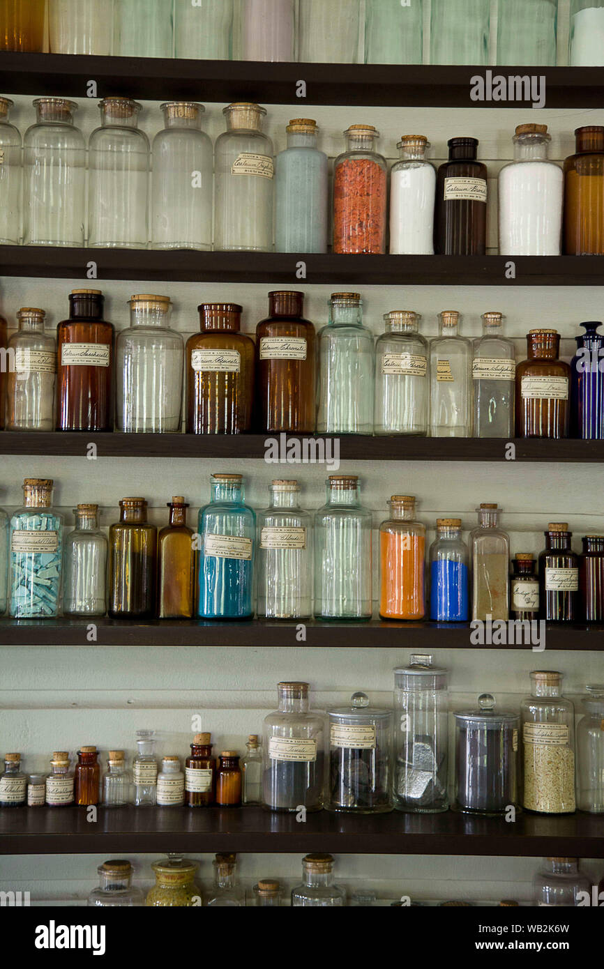 Thomas edison laboratory menlo park hi-res stock photography and images ...