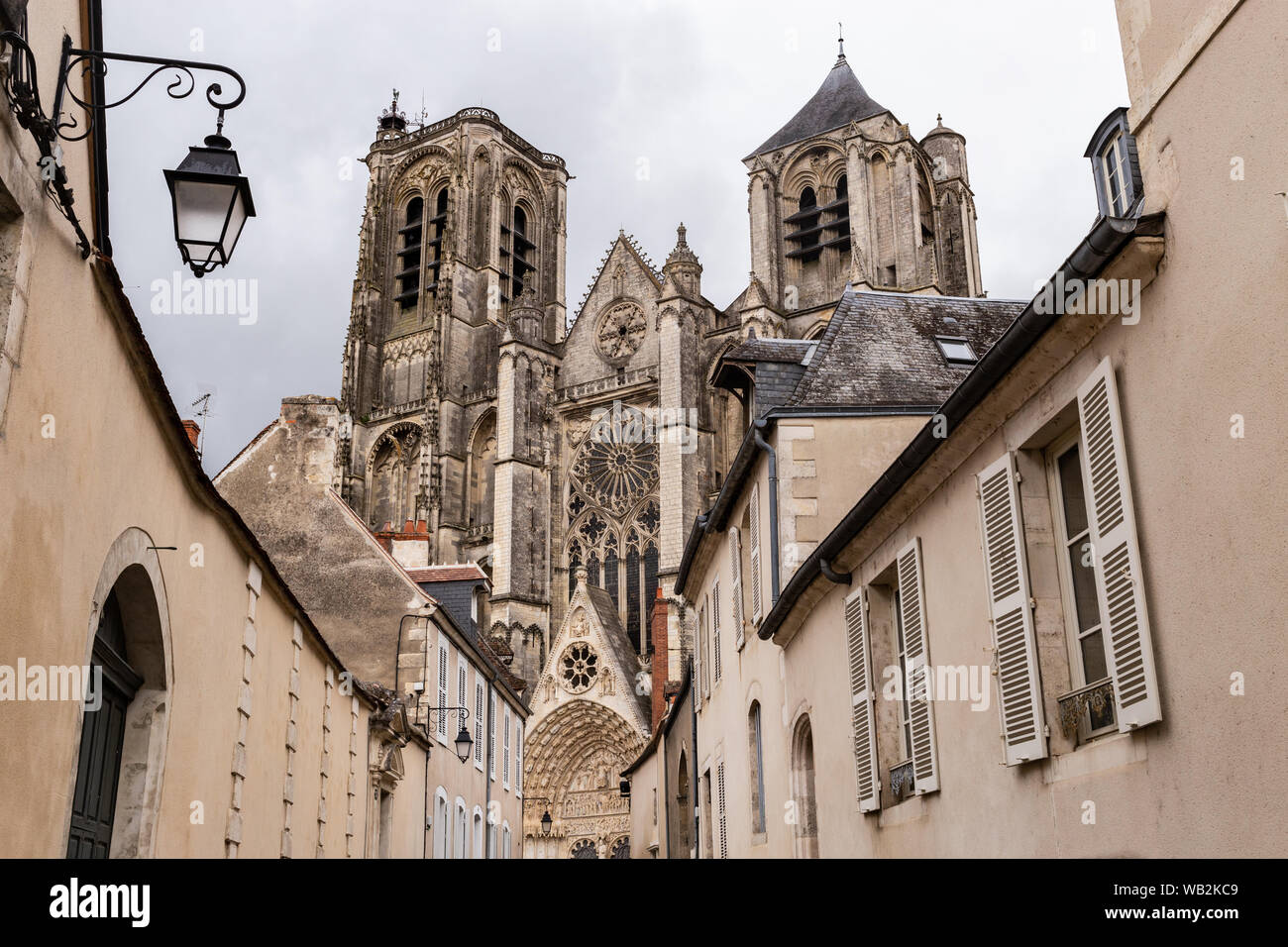 Cathedral in bourges, france hi-res stock photography and images - Alamy