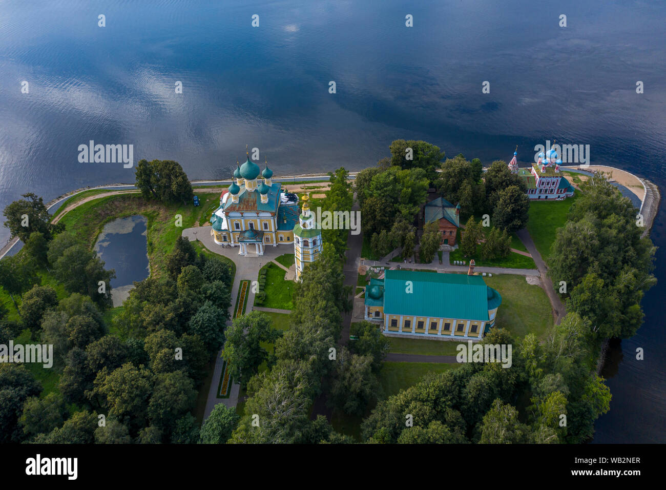 Aerial photography of churches hi-res stock photography and images - Alamy