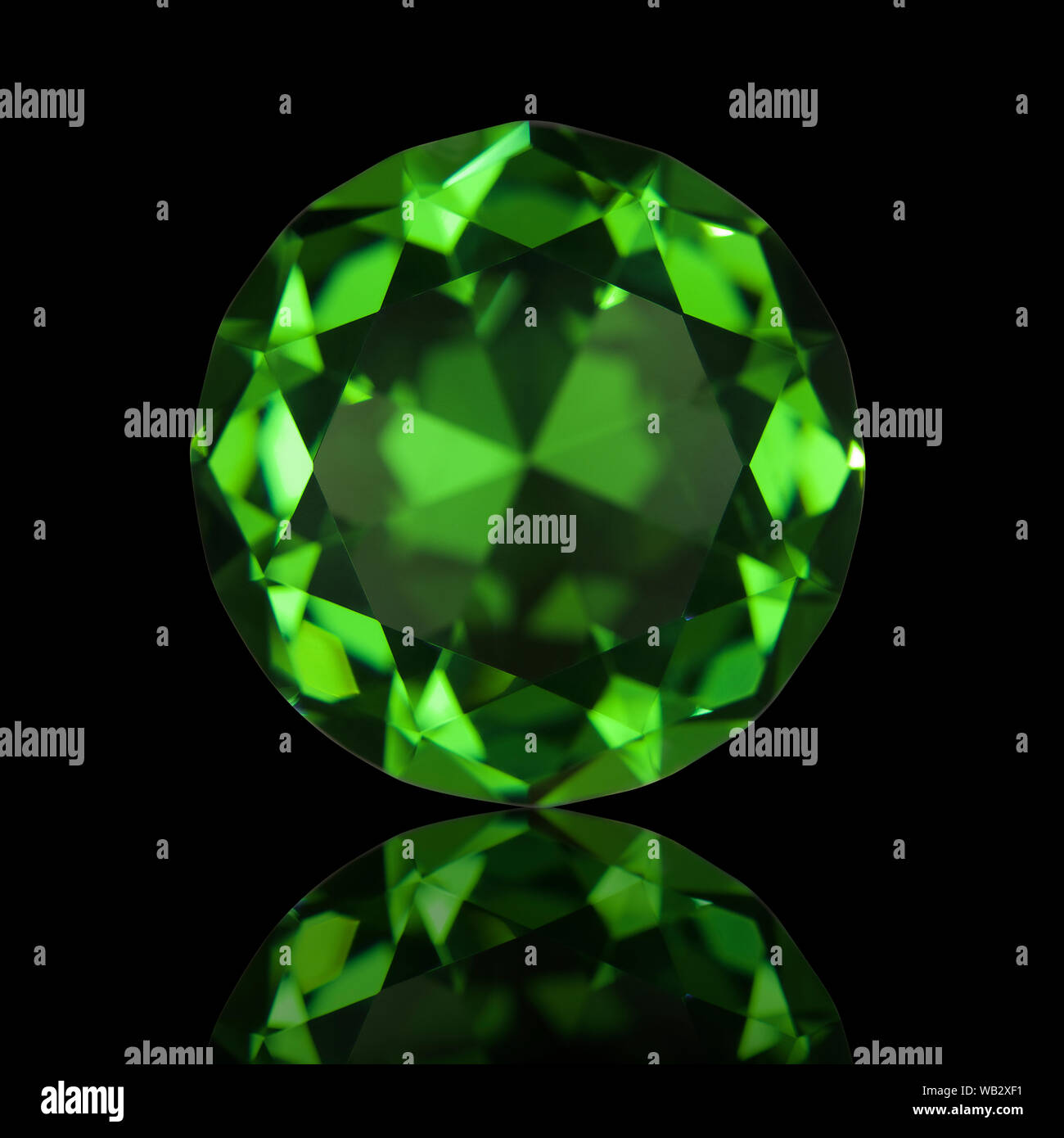 Emerald cut stones hi-res stock photography and images - Alamy