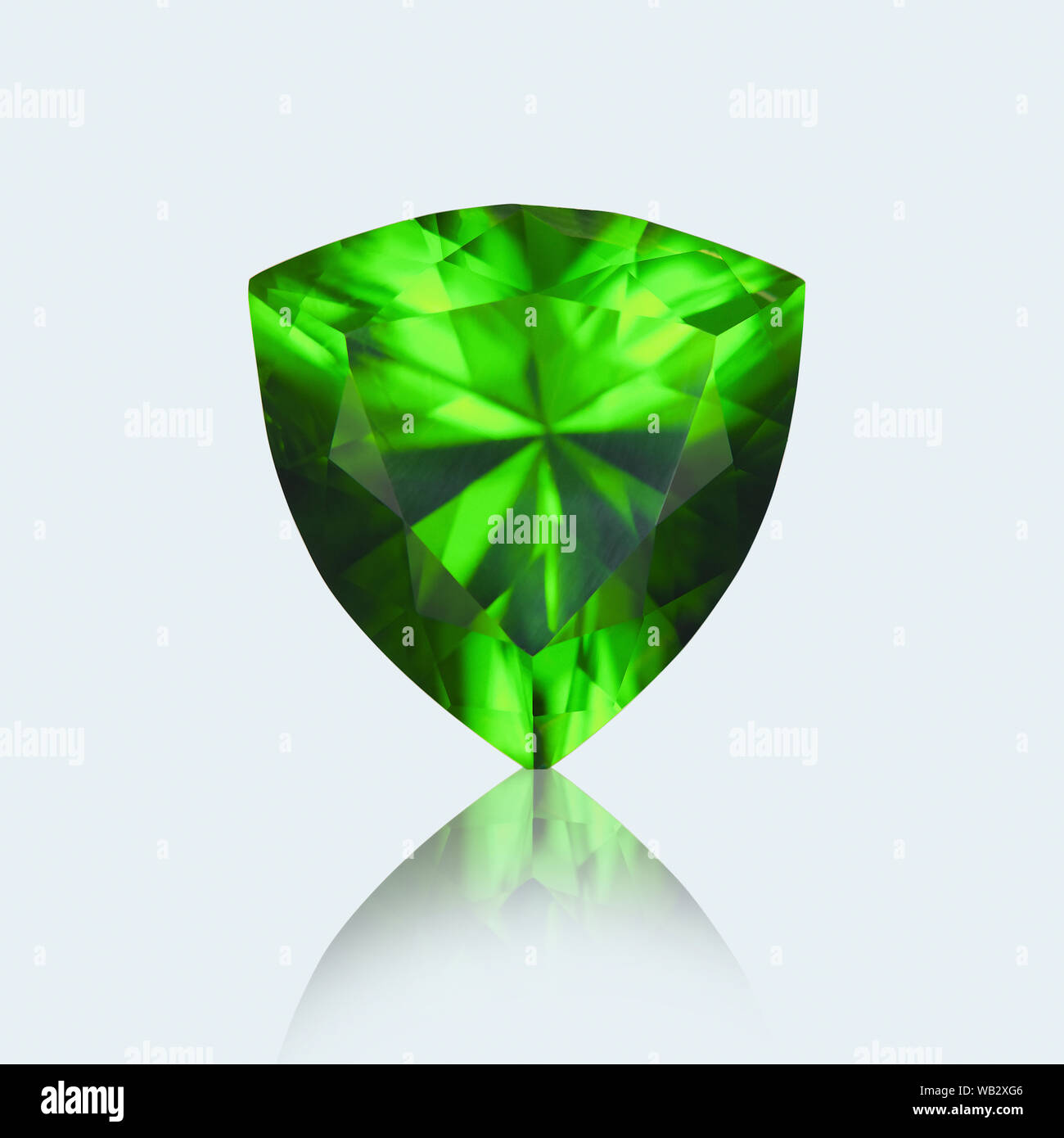 Peridot gemstone hi-res stock photography and images - Alamy