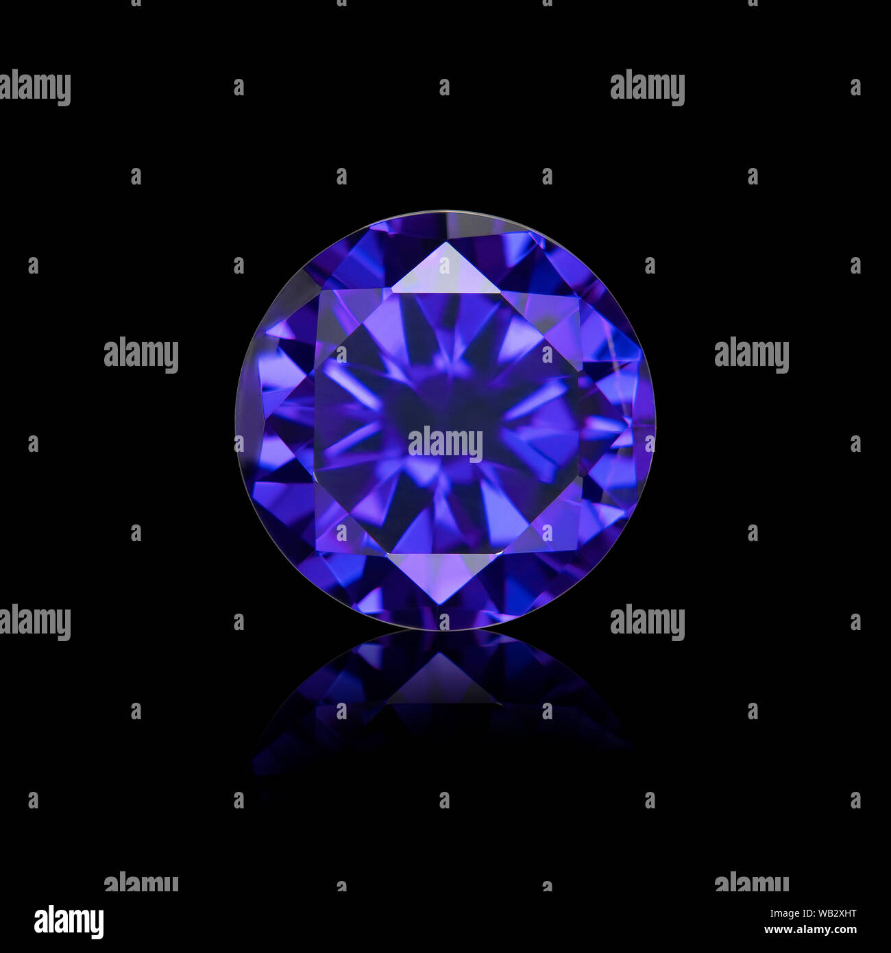 Tanzanite gemstone hi-res stock photography and images - Alamy