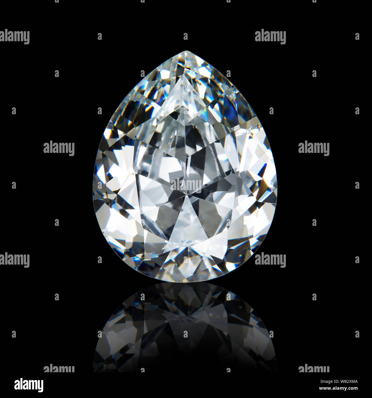 Pear facet hi-res stock photography and images - Alamy