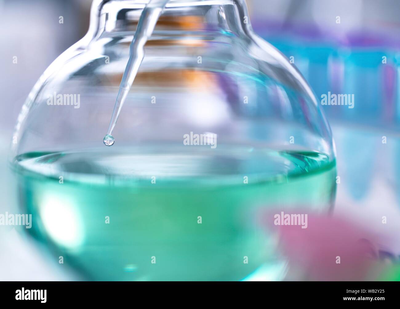 Chemical measurement hi-res stock photography and images - Alamy