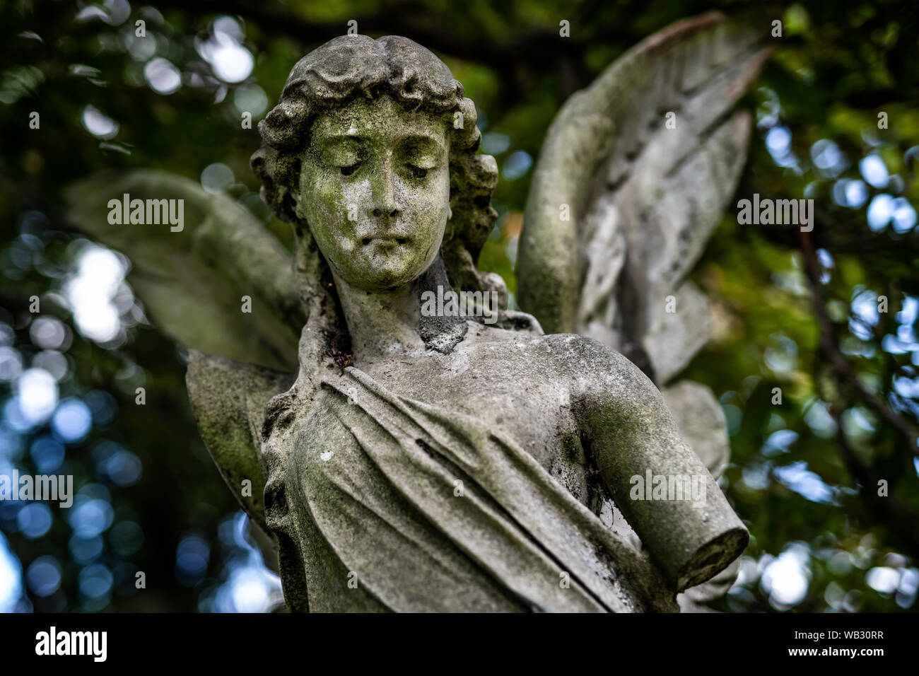 Kensal Green Cemetery in the area of the Royal Borough of Kensington ...