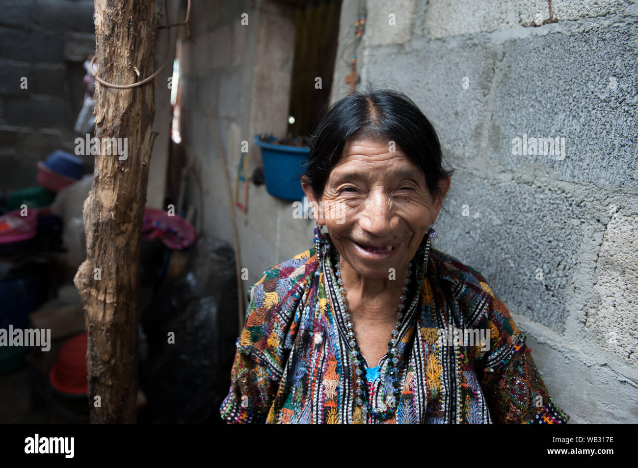 Indigenous mayan women village hi-res stock photography and images - Alamy