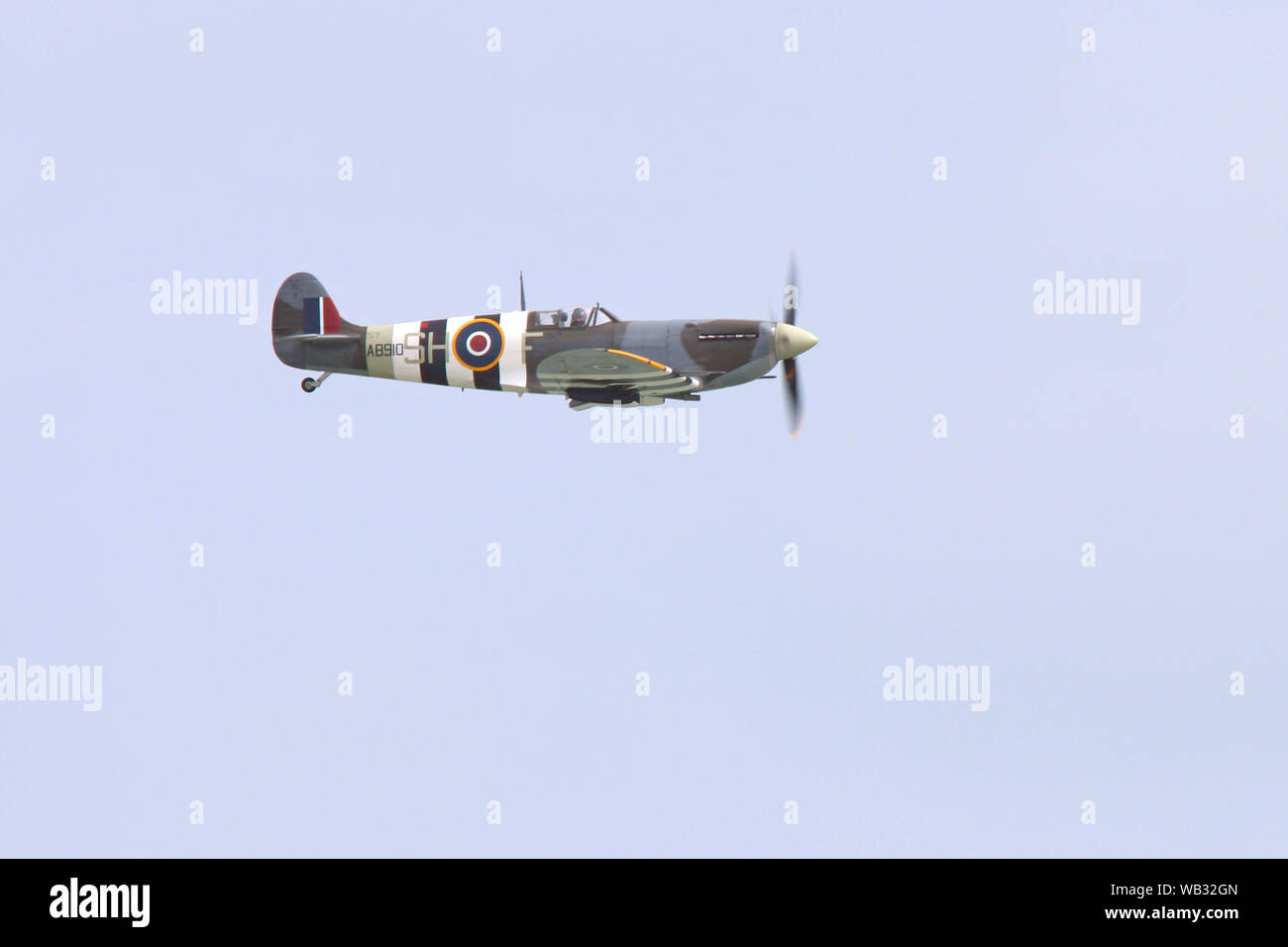 Spitfire stripes hi-res stock photography and images - Alamy