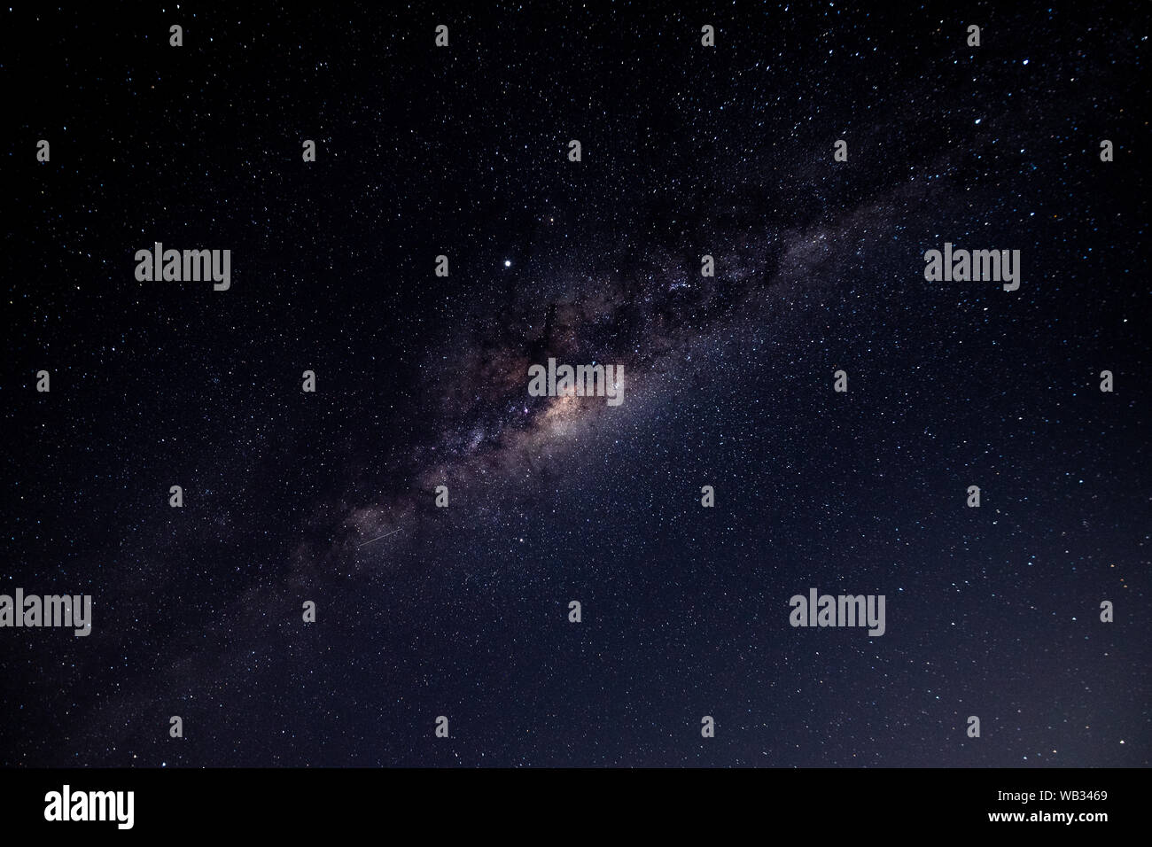 Milky way astrophotography horizontal hi-res stock photography and ...