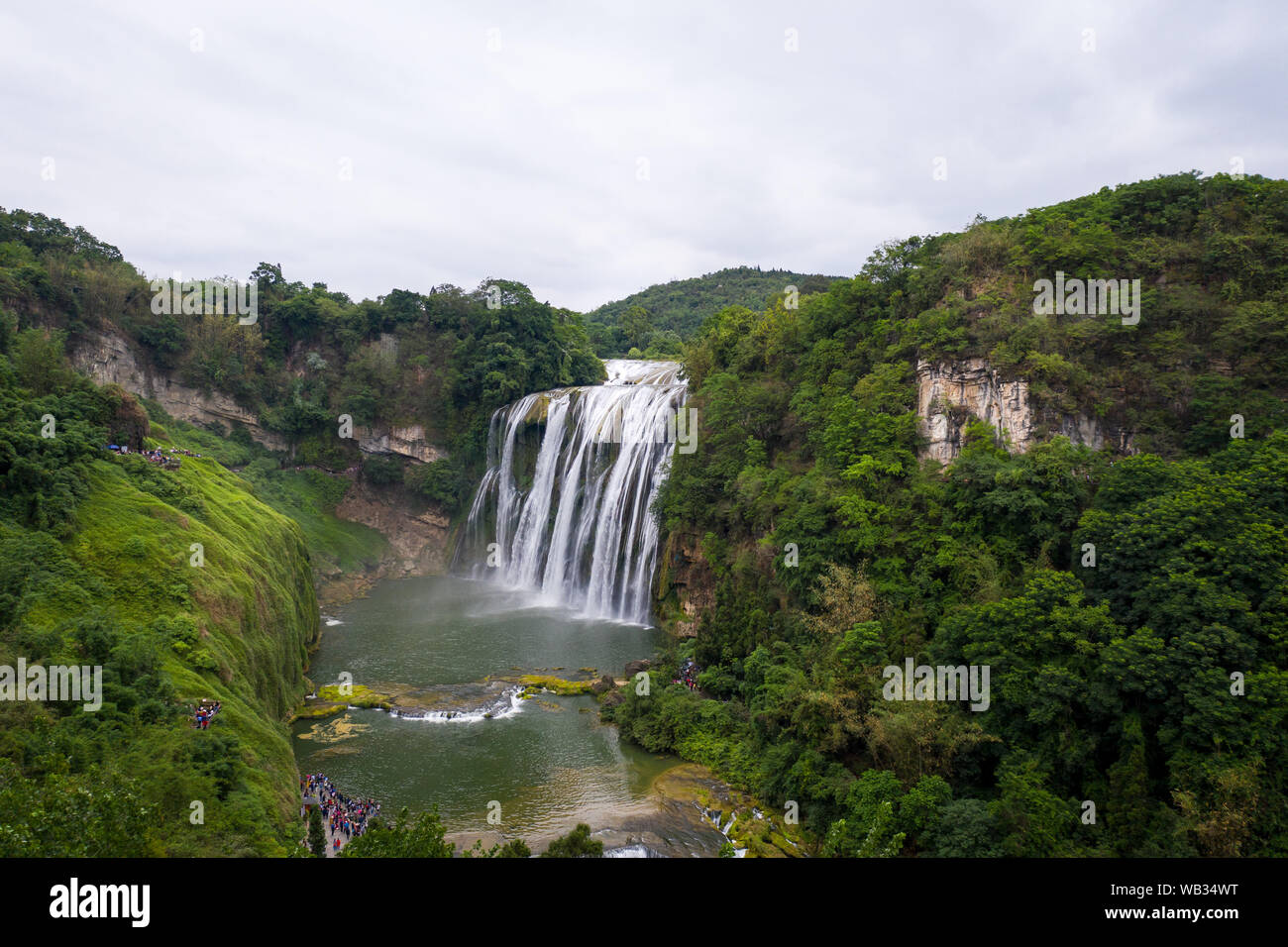 Huangguoshu waterfall hi-res stock photography and images - Alamy