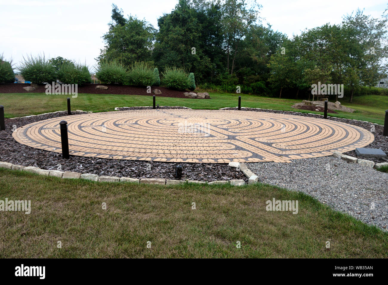 Labyrinthe chartres hi-res stock photography and images - Alamy