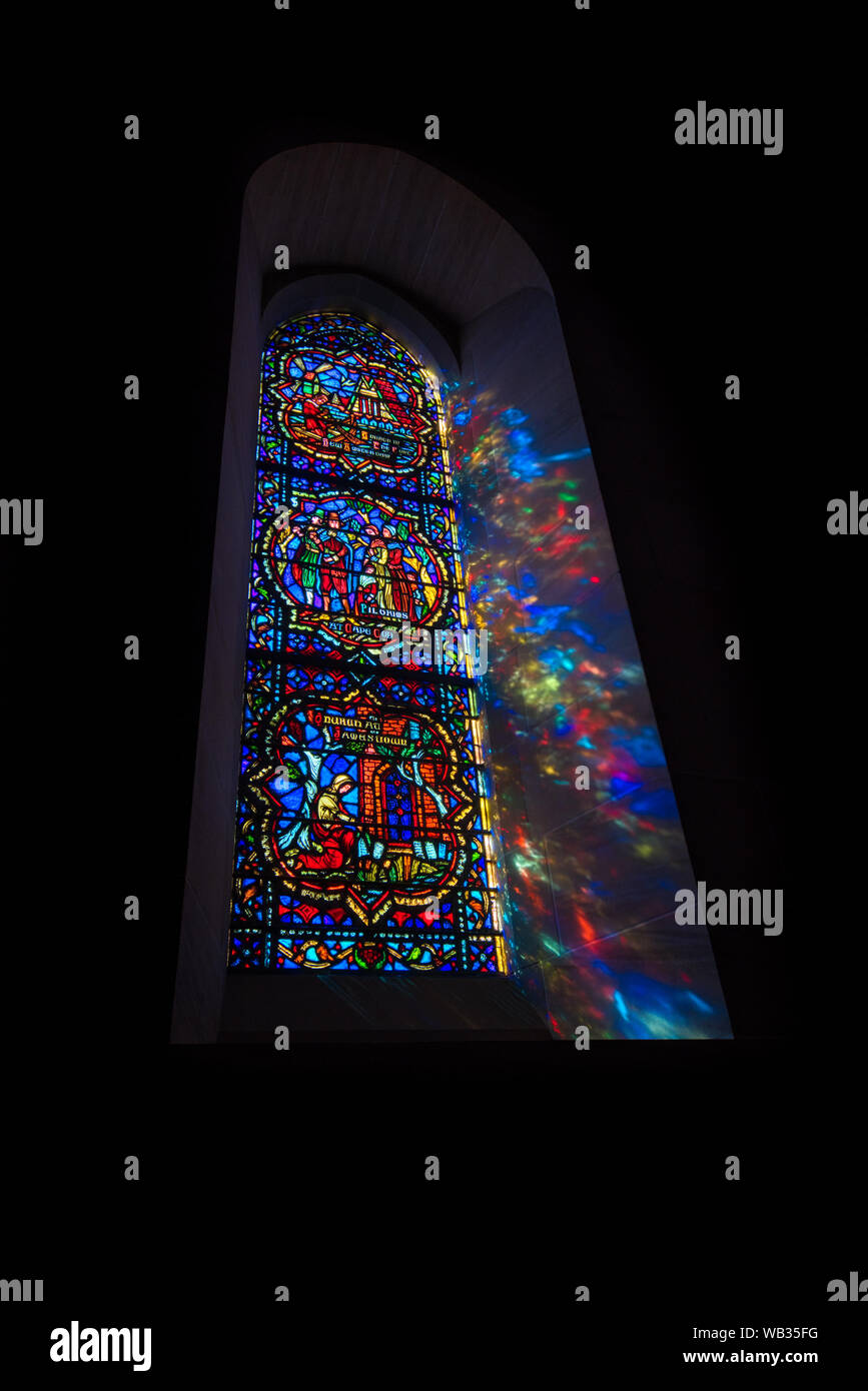 Reflection stained glass window hi-res stock photography and images - Alamy