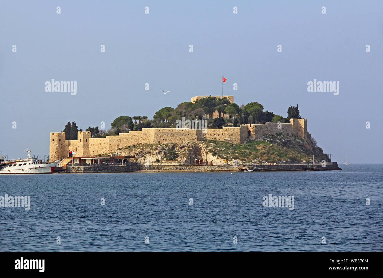 Pigeon island castle guvercinada hi-res stock photography and images ...