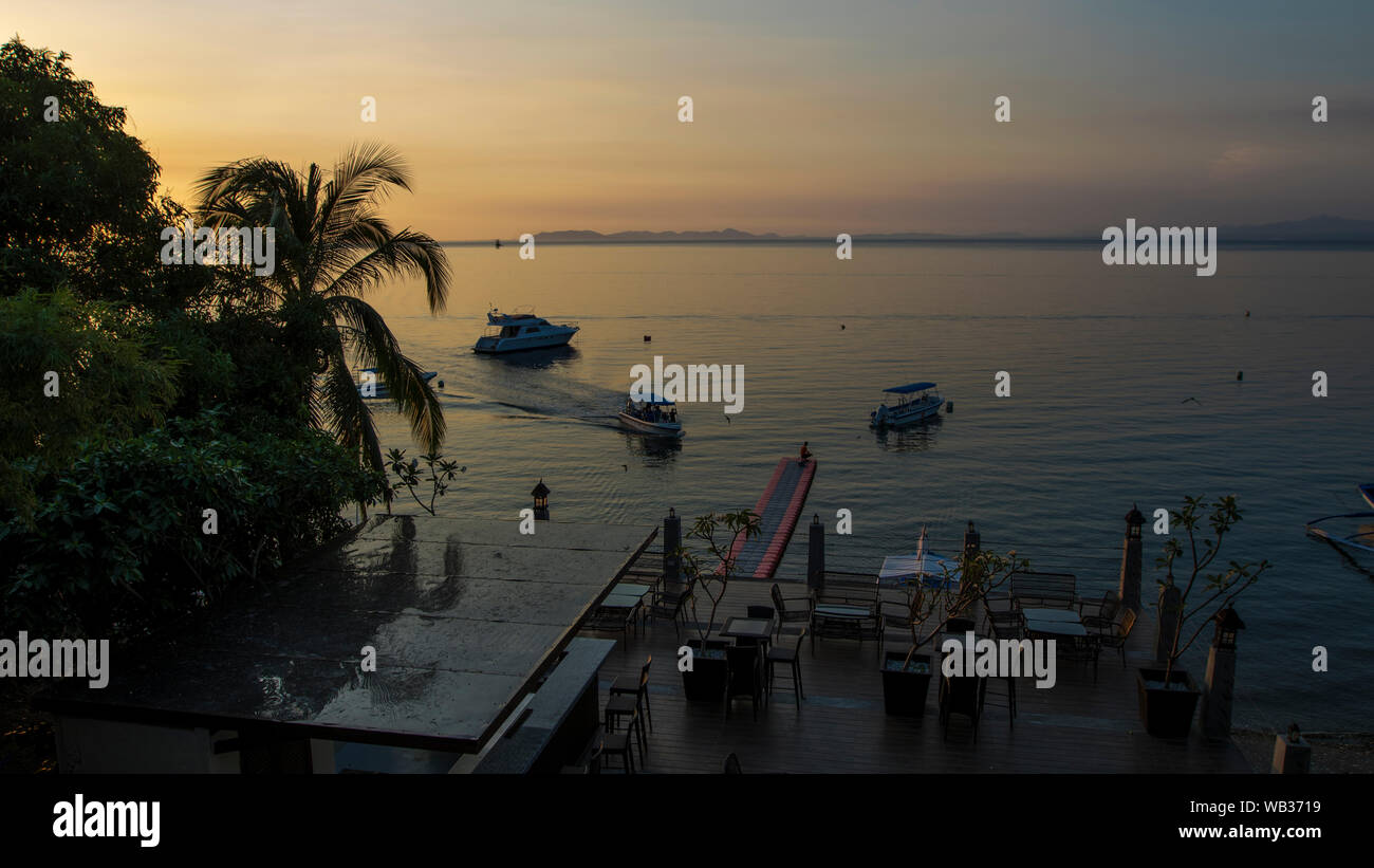 Anilao hi-res stock photography and images - Alamy