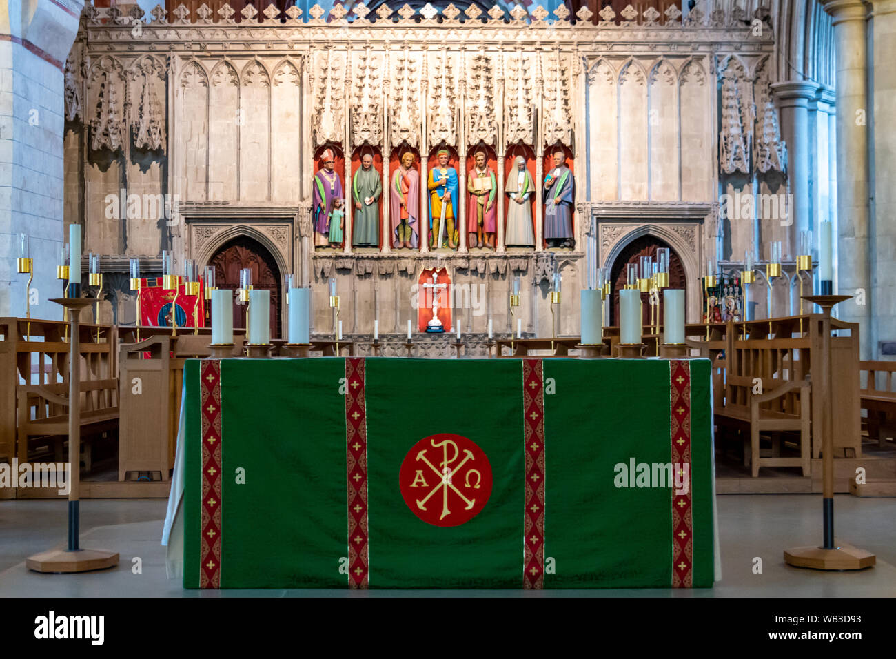 St Albans Cathedral Main Altar Stock Photo - Alamy