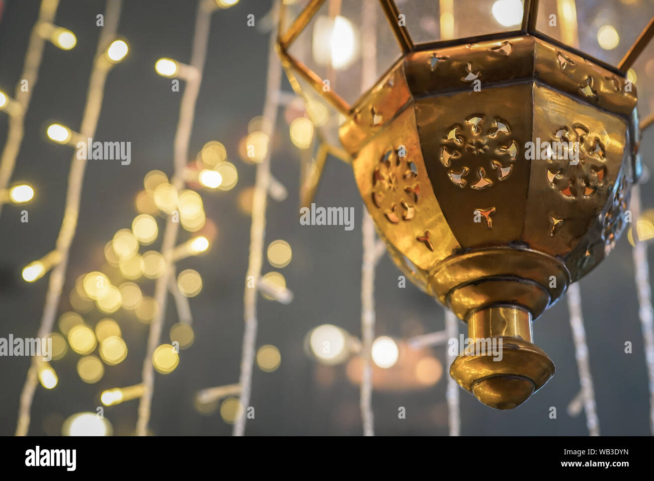 Hanging Arabic lantern with lights background Stock Photo - Alamy