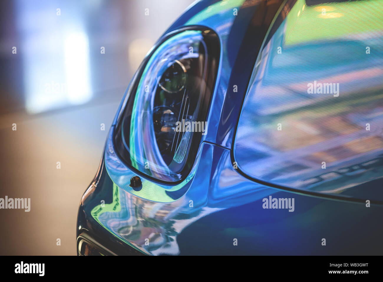 Supercar headlight hi-res stock photography and images - Alamy
