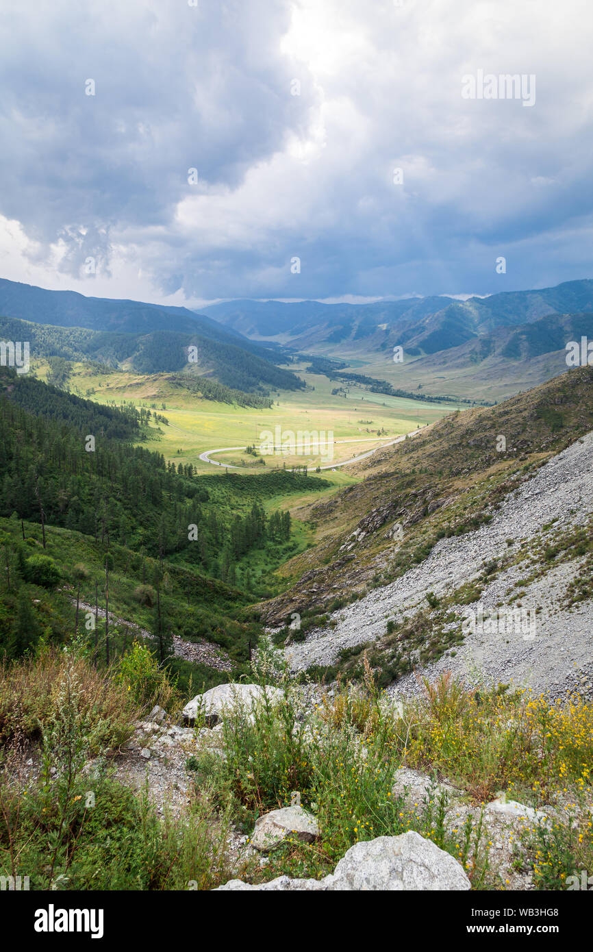 Asphalt road. Landscape with beautiful mountain road with a perfect ...