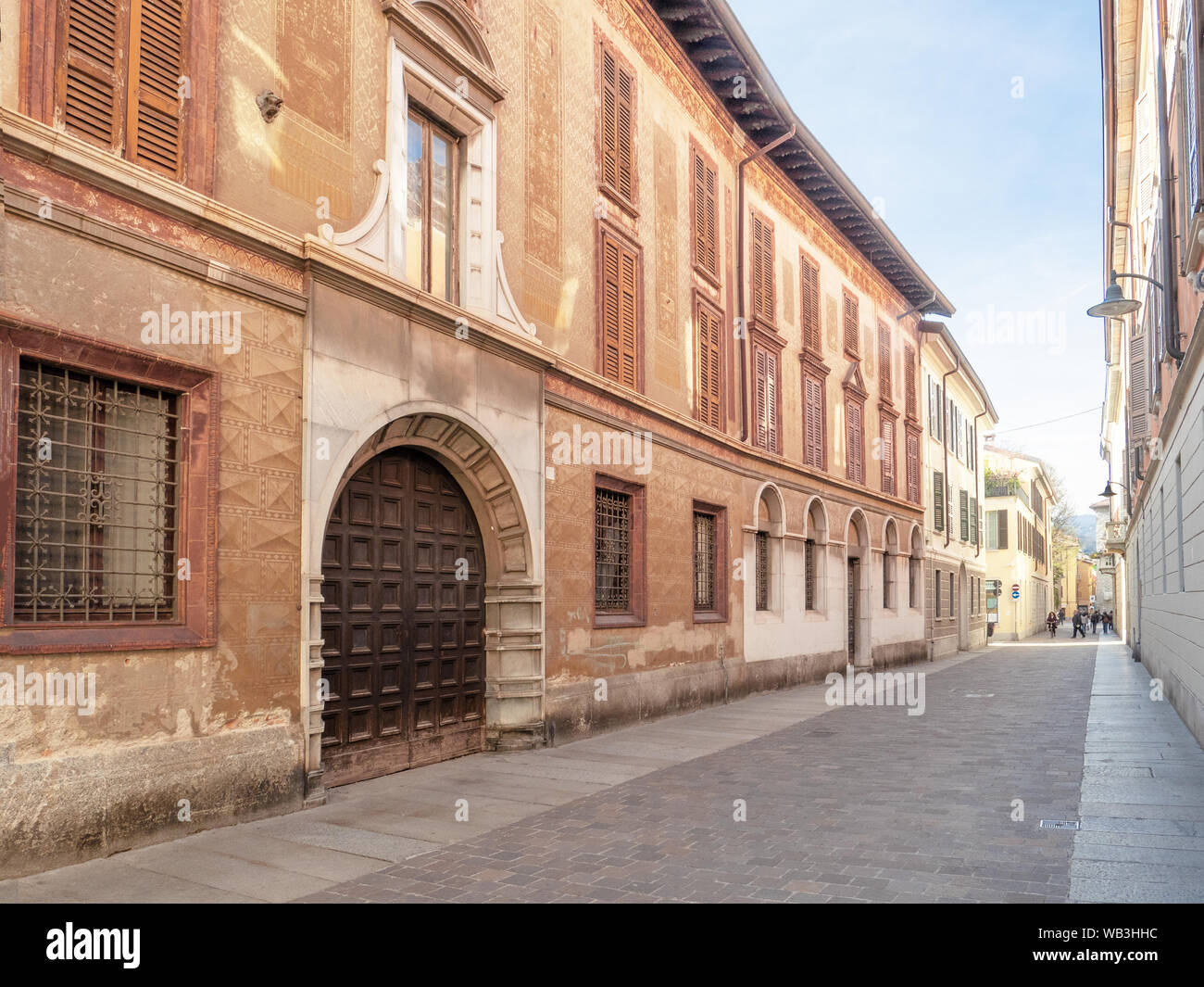streets of the beautiful historic center of Como, Lombardy, Italy Stock ...