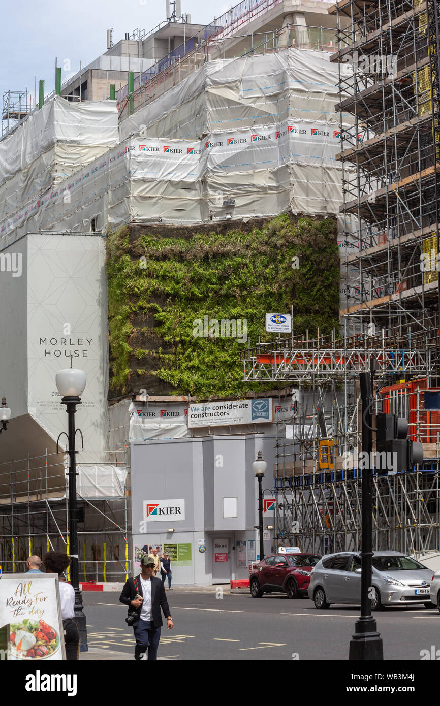 Construction hoarding hi-res stock photography and images - Alamy