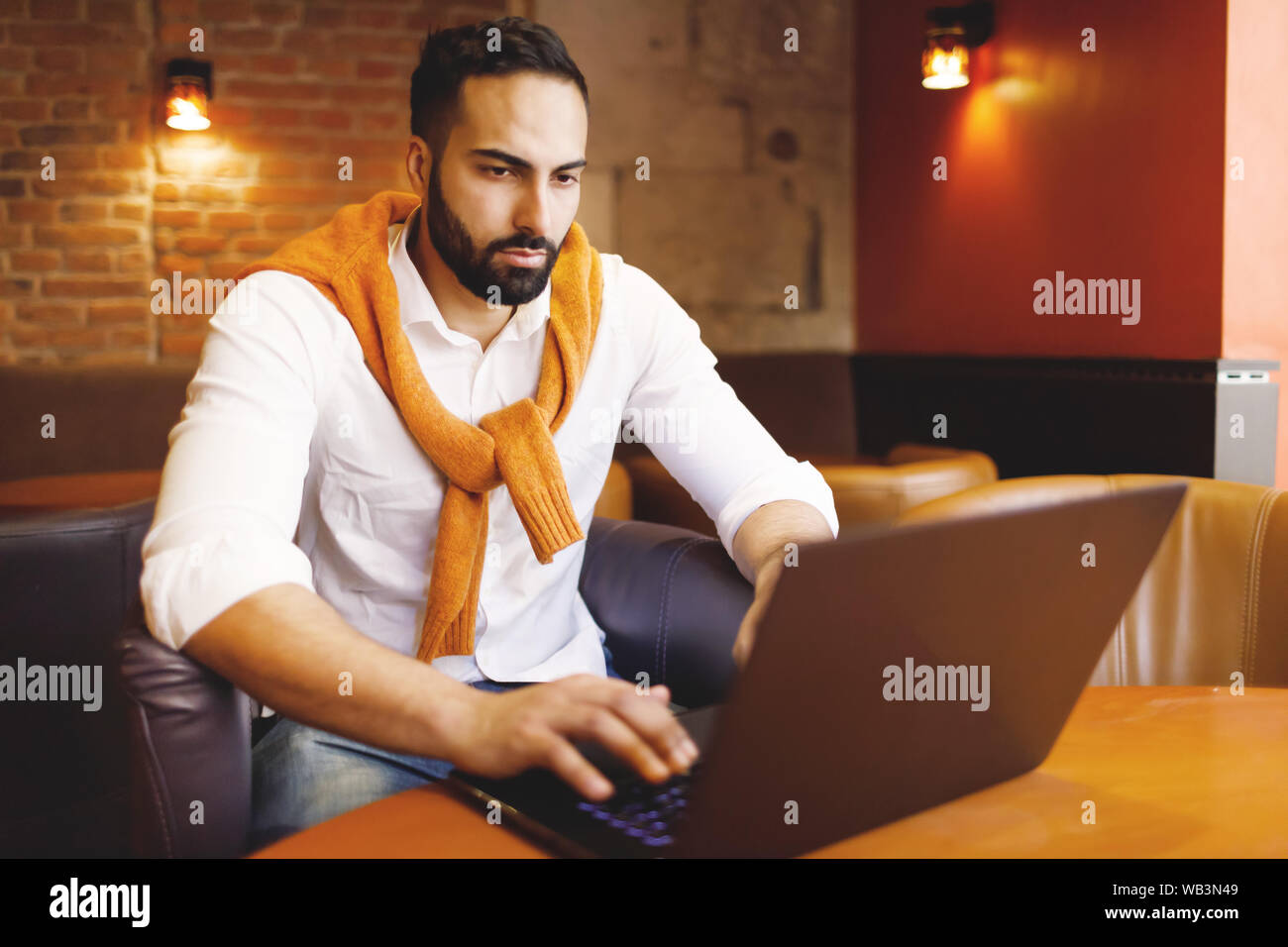 Multicultural marketing hi-res stock photography and images - Alamy