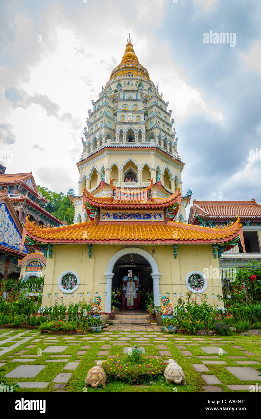 Kek Lok Temple huge tower of buddhist temple Stock Photo - Alamy