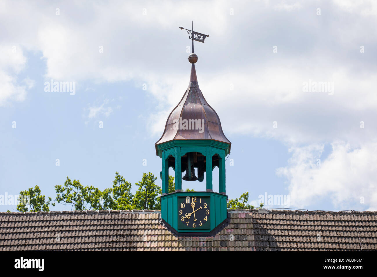 Farm bell hi-res stock photography and images - Alamy