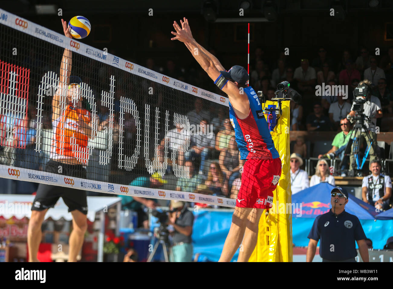 Attacco of alexander brouwer hi-res stock photography and images - Alamy