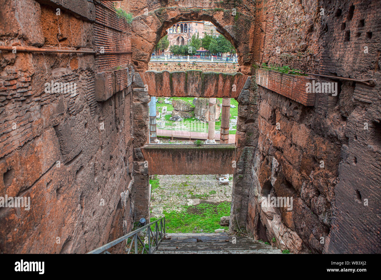 Remains of an ancient ruined building in Rome Stock Photo - Alamy