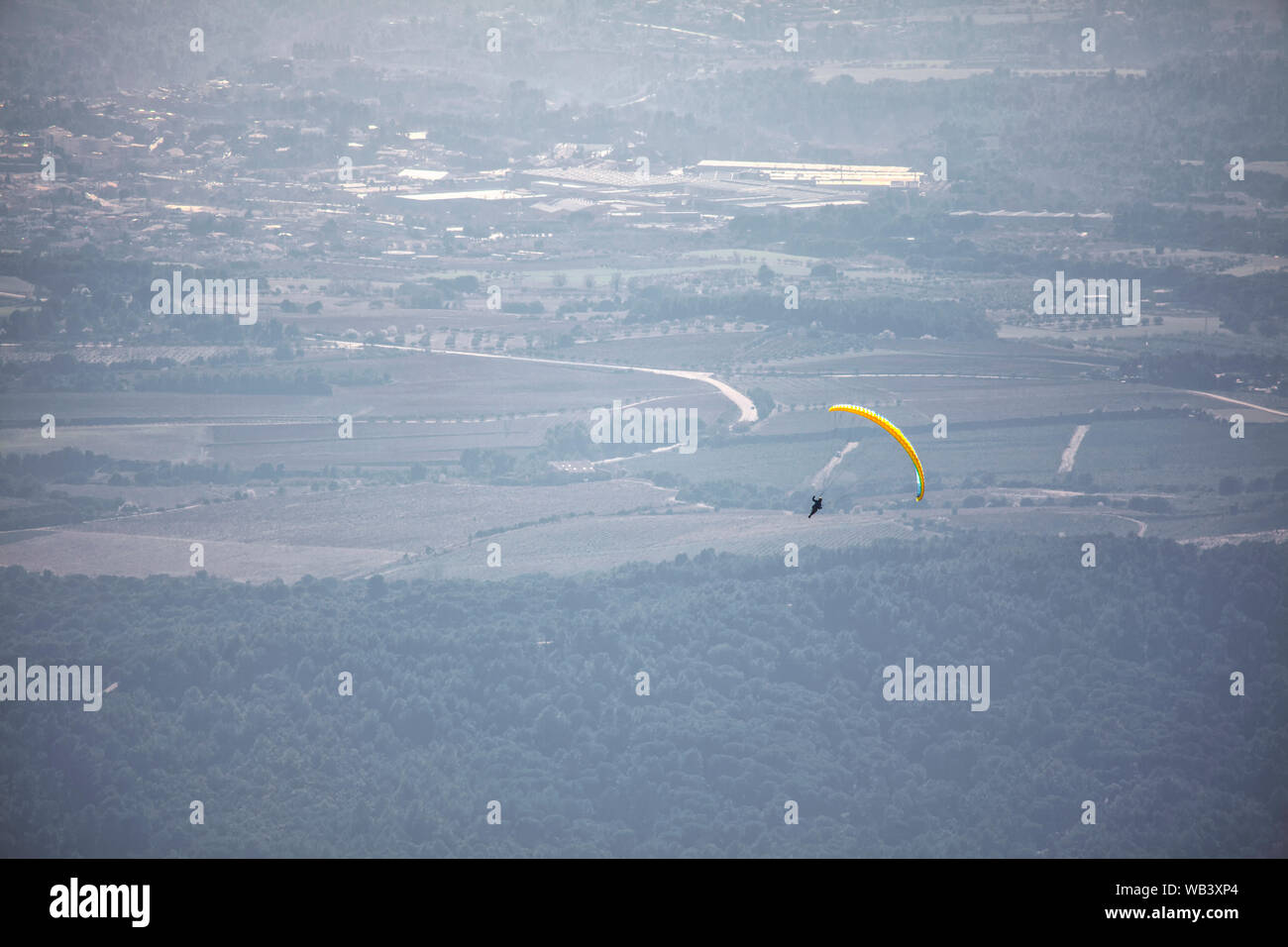 flying on the deltaplan over beautiful landscape Stock Photo - Alamy