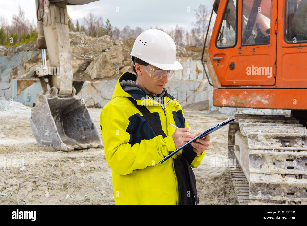 Surveyor construction map hi-res stock photography and images - Alamy