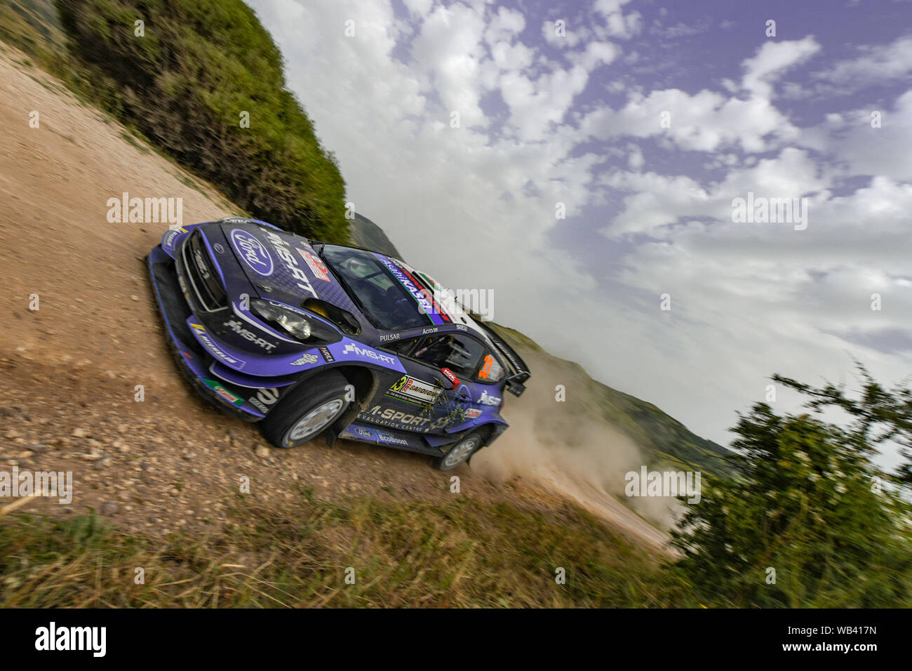On ford fiesta wrc plus alla prova speciale 8 hi-res stock photography ...