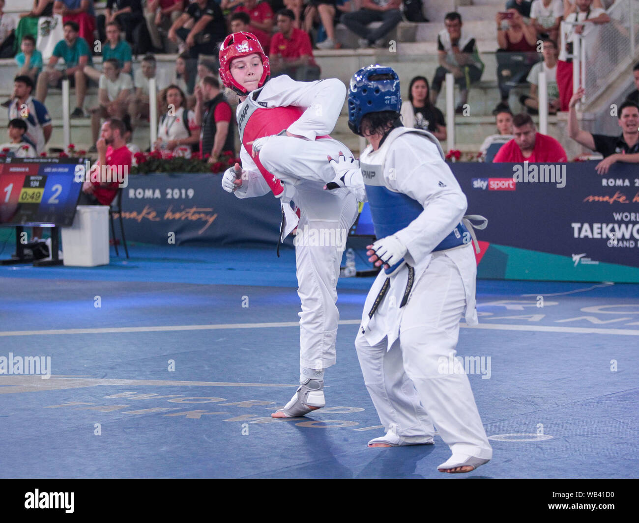 Laura giacomini hi-res stock photography and images - Alamy