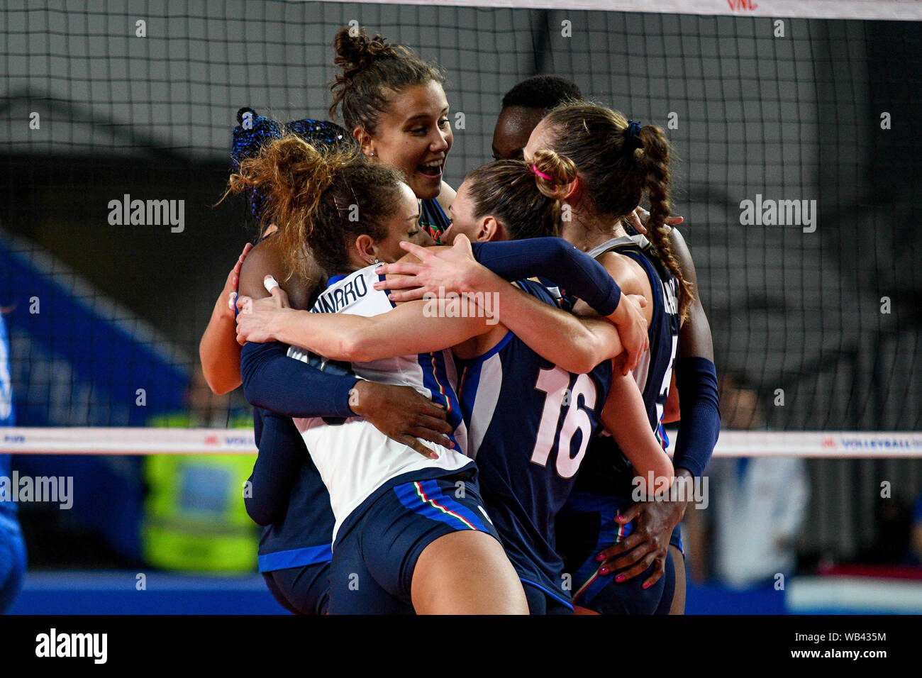 Anna danesi happyness italy hi-res stock photography and images - Alamy