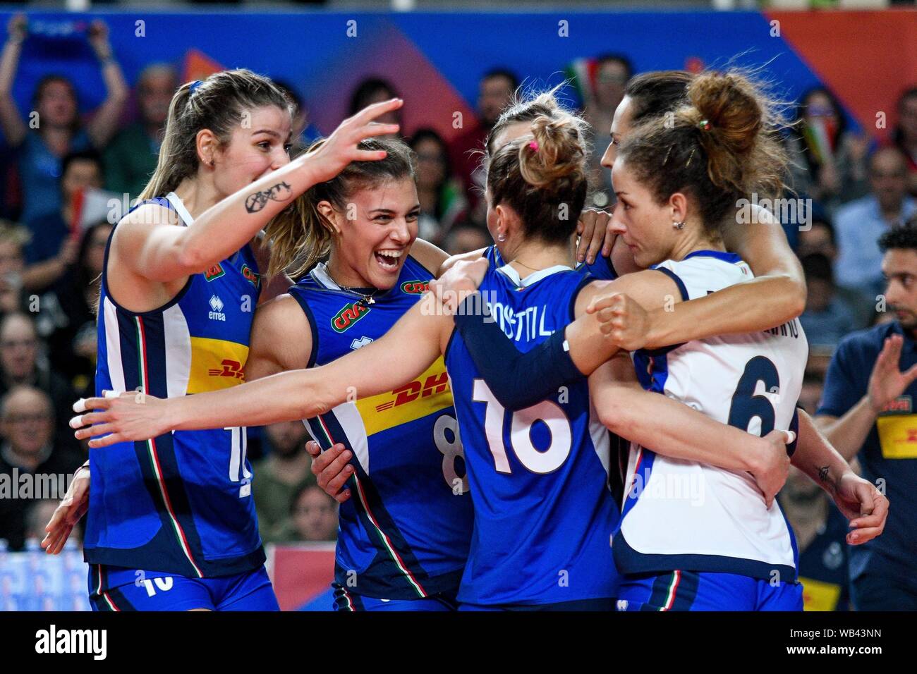 Alessia orro happyness italy hi-res stock photography and images - Alamy