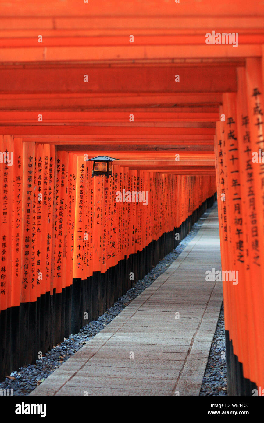Fushimi Inari taisha thousand shrines in Kyoto Japan Stock Photo - Alamy