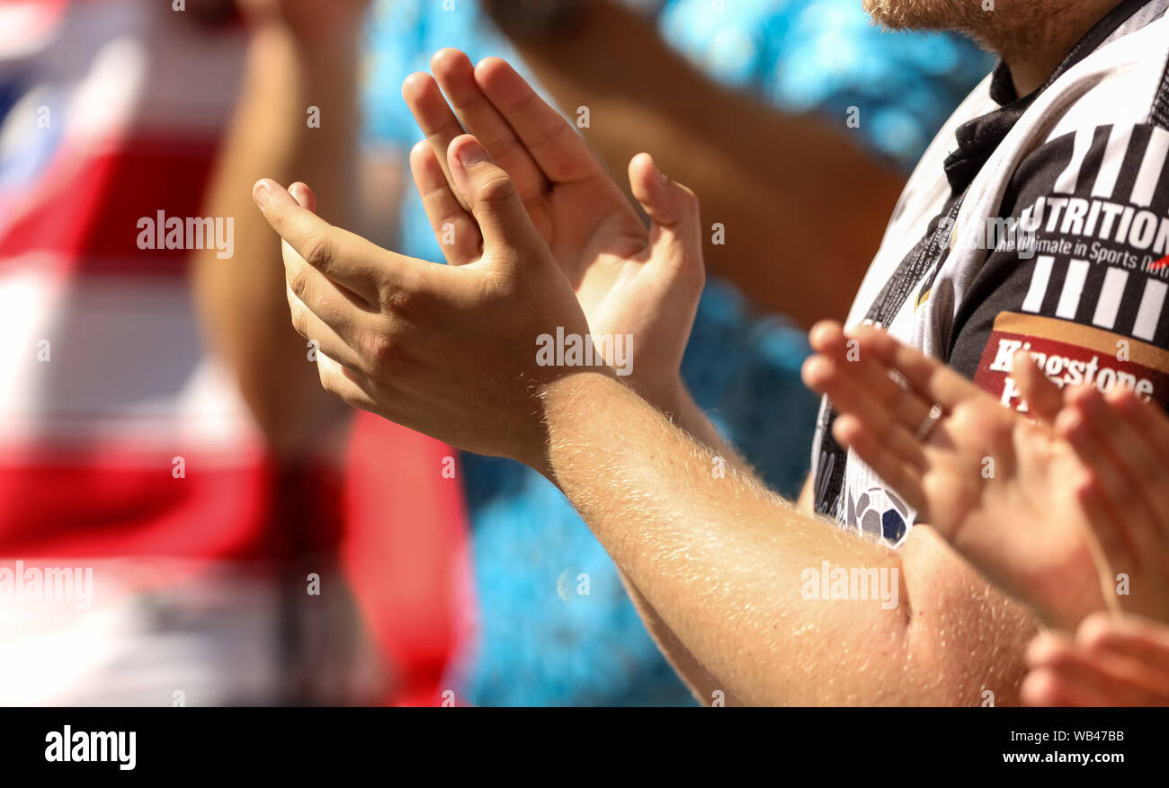 A minute's applause in memory of Archie Bruce before the Coral ...