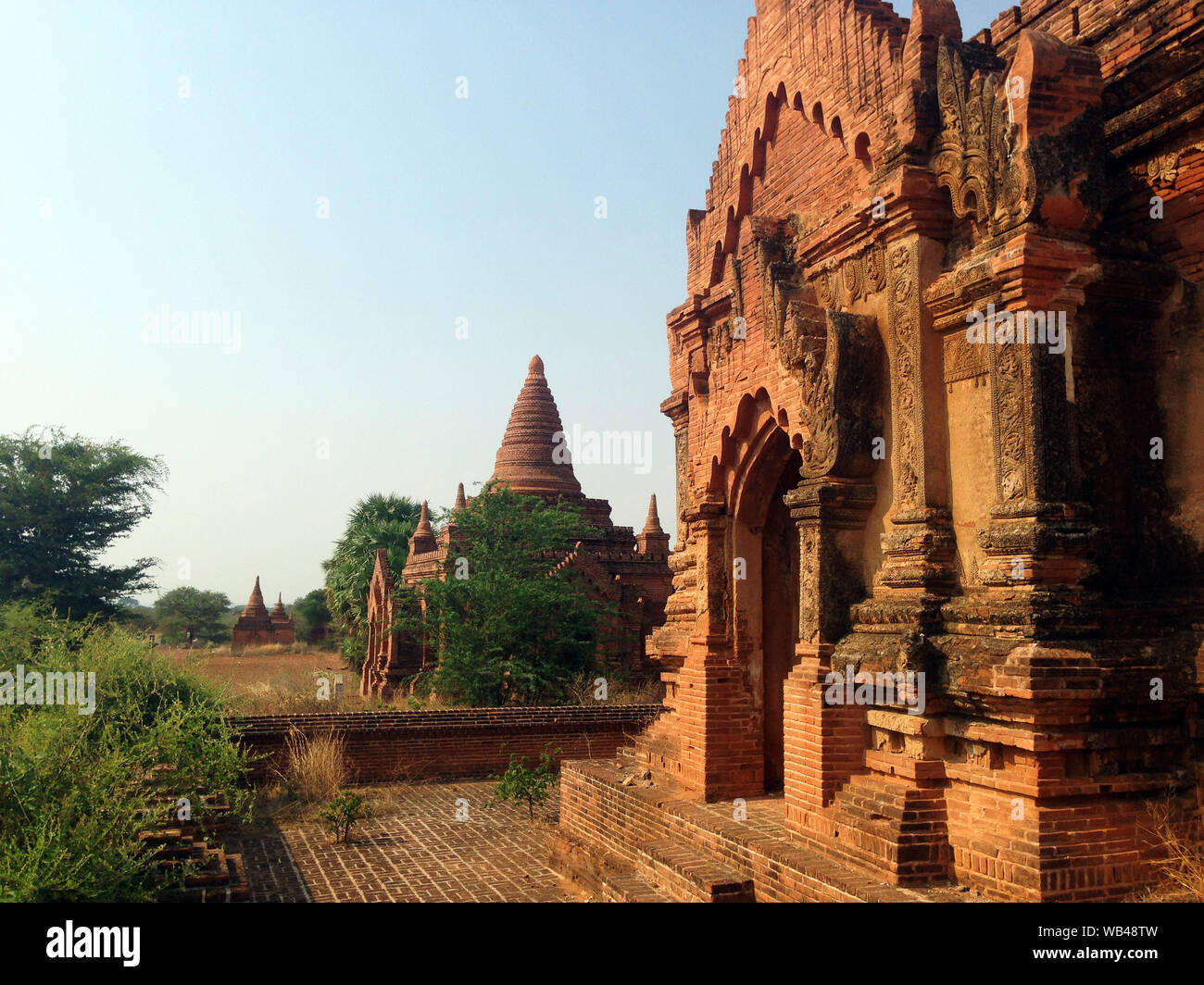 Old Bagan temple and ruins in Myanmar Stock Photo - Alamy