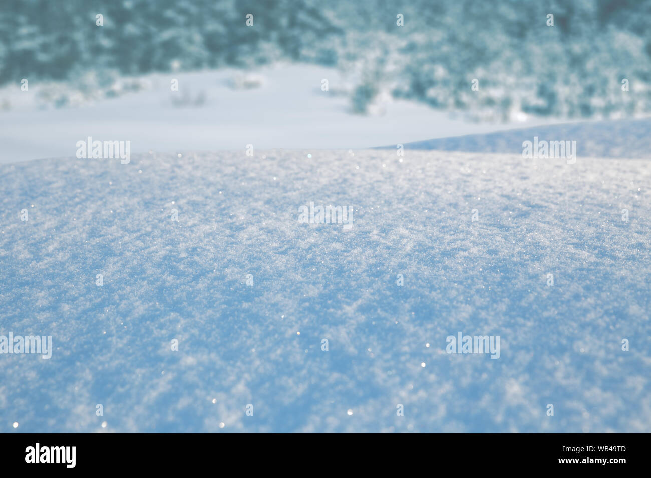 Natural winter background. Snowdrift of snow sparkling in the sun ...