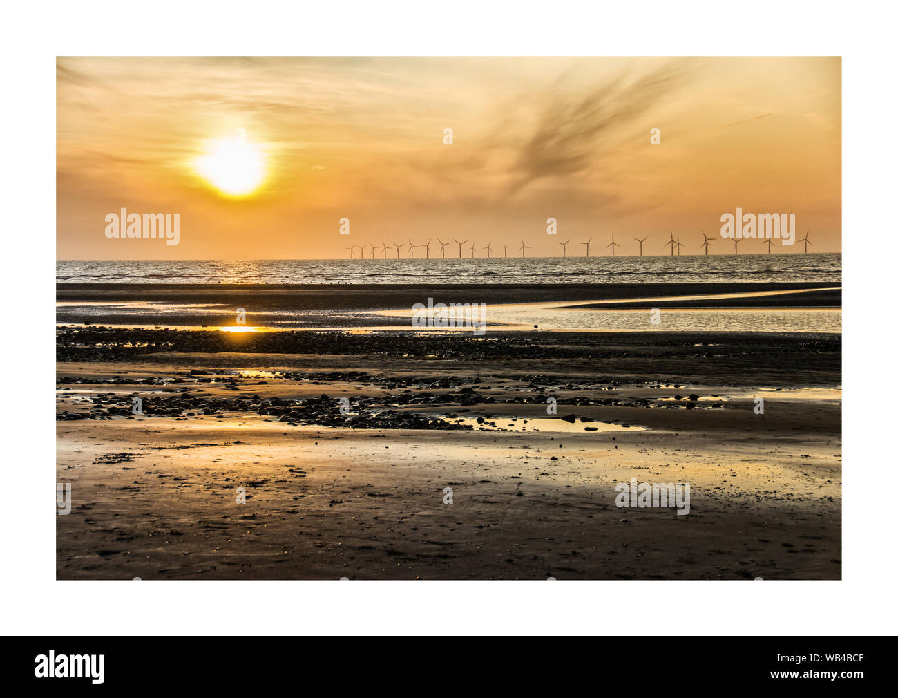 Rhyl beach hi-res stock photography and images - Alamy